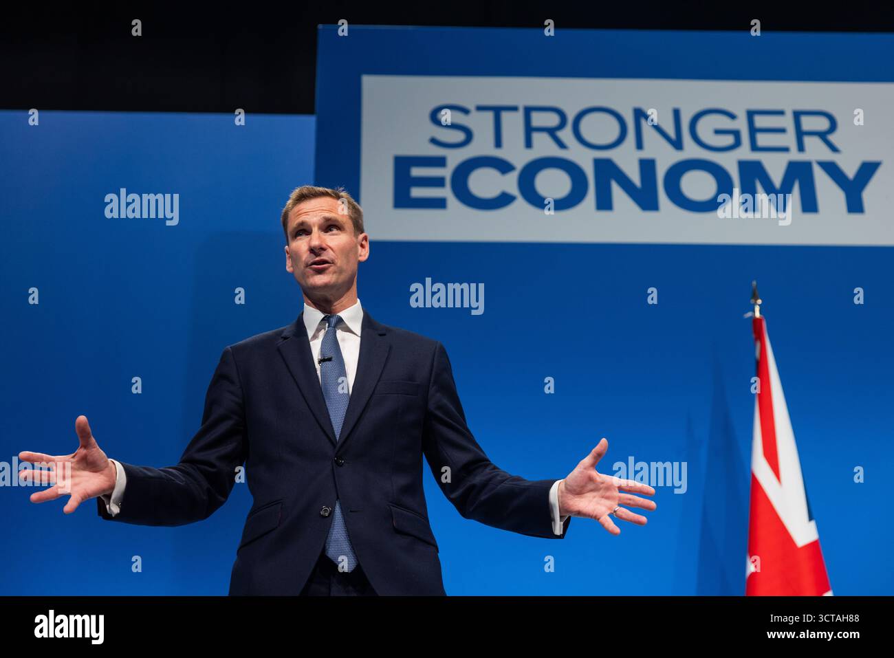 Manchester, UK. 05 OCT, 2025. Chris Philp, Shadow Home Secretary and MP ...