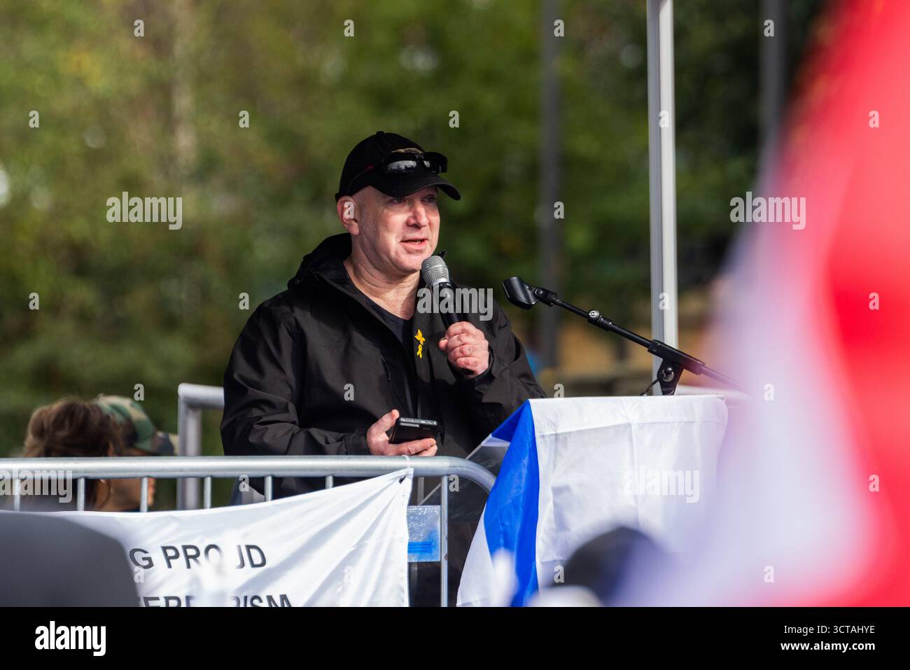 Manchester, UK. 05 OCT, 2025. Rob Moss, Uncle of Emily Damari, a ...