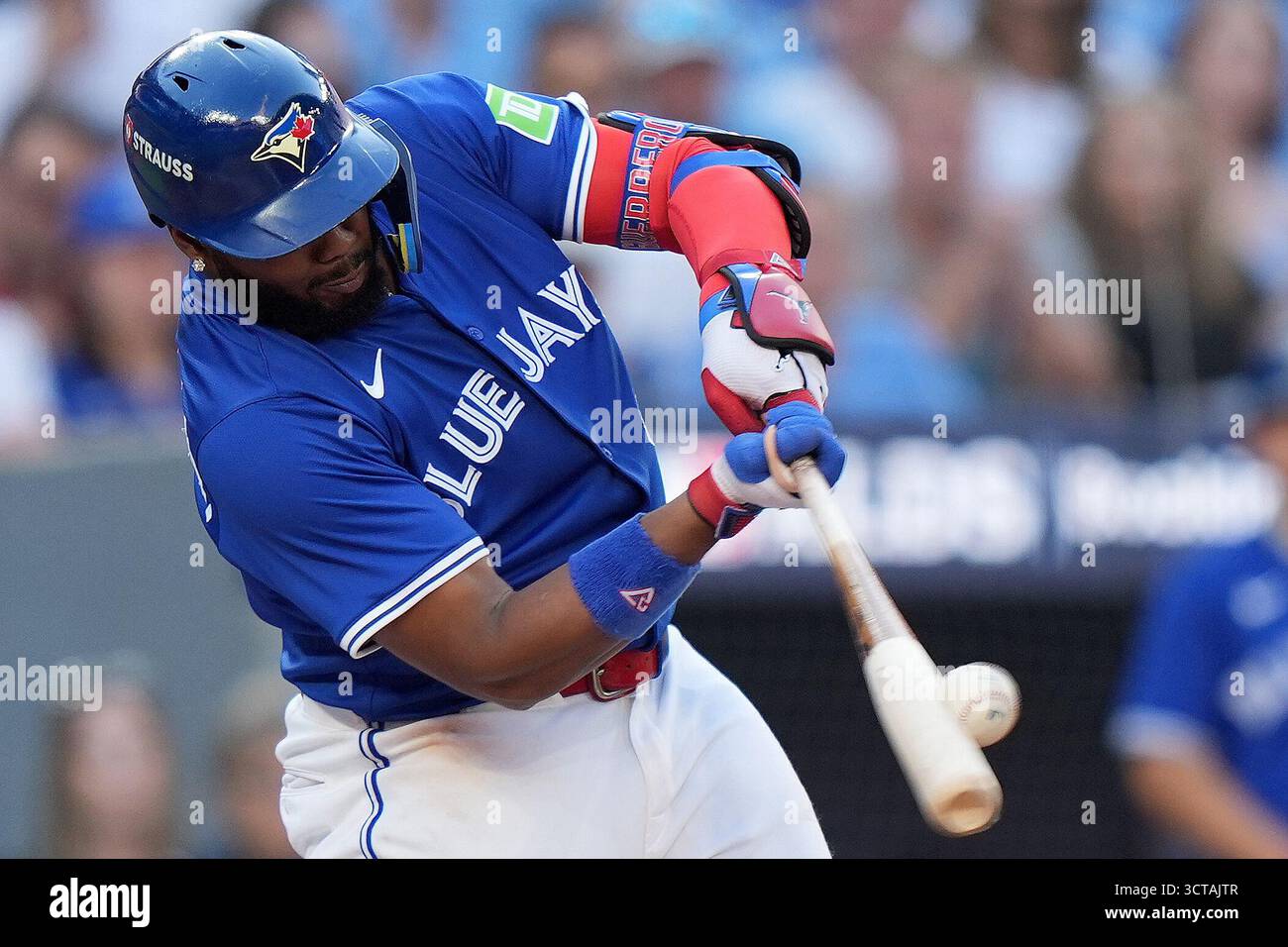 Toronto Blue Jays first baseman Vladimir Guerrero Jr. (27) hits a grand ...