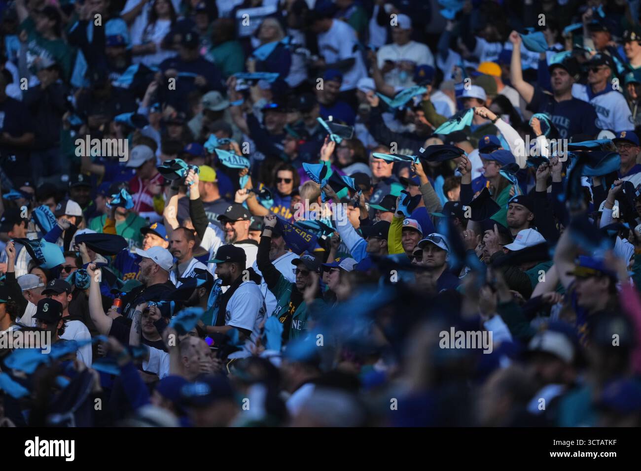 Fans cheer during Game 2 of baseball's American League Division Series ...