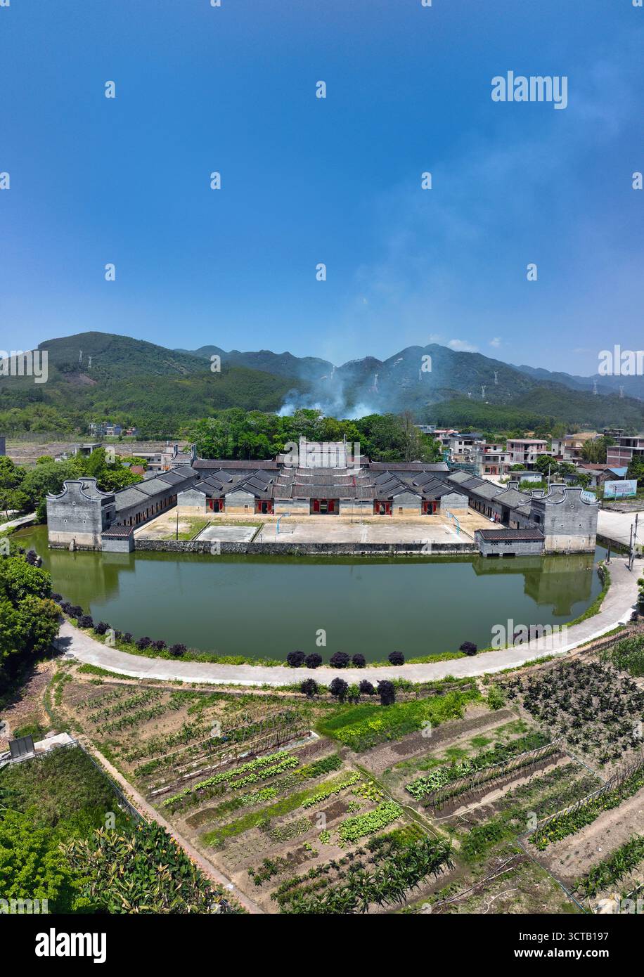 Castle style hakka walled building hi-res stock photography and images ...