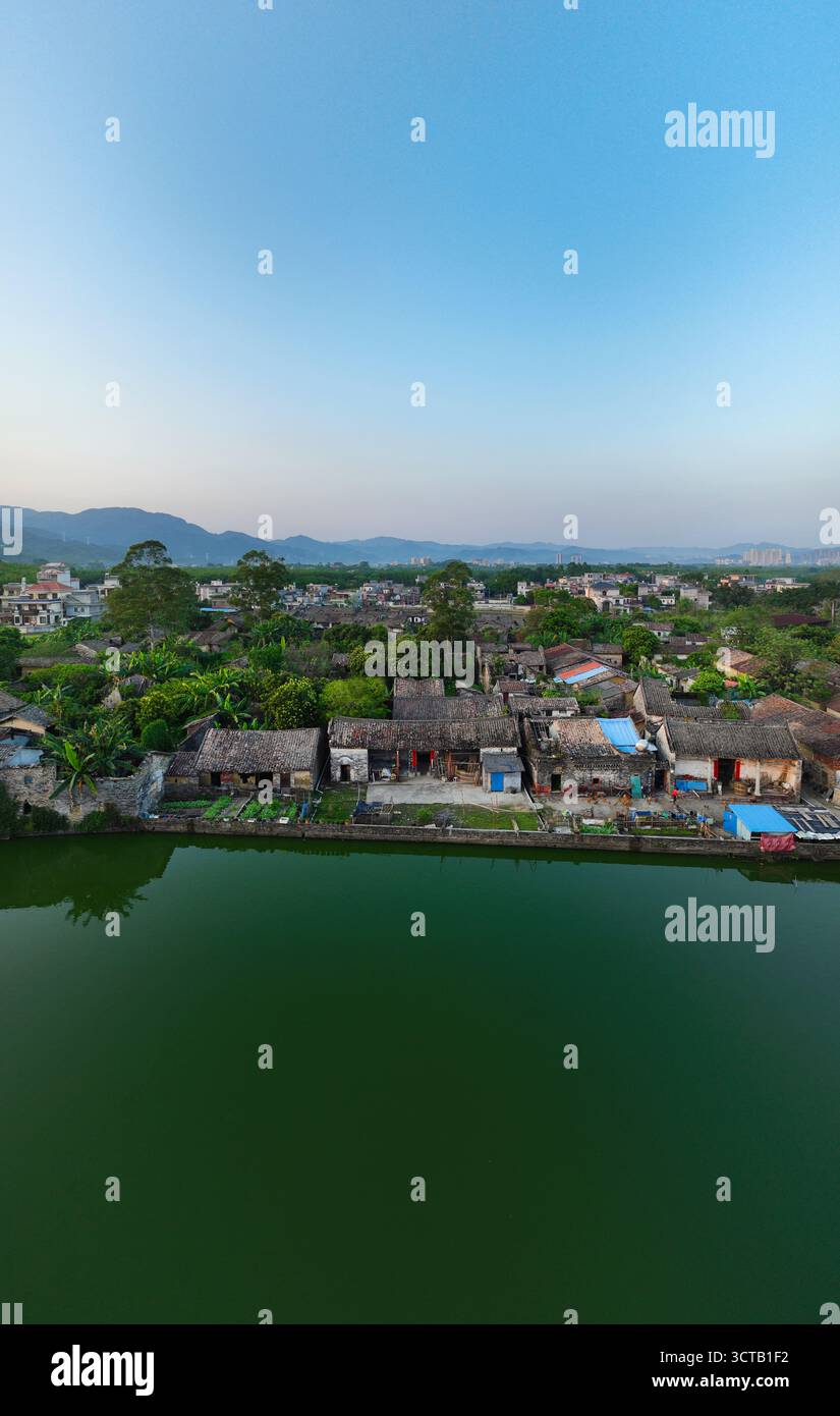 Ancient architectural complex of Wenyou Wanggong Temple in Longmen ...