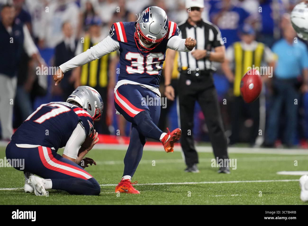 New England Patriots kicker Andy Borregales (36) kicks a field goal ...