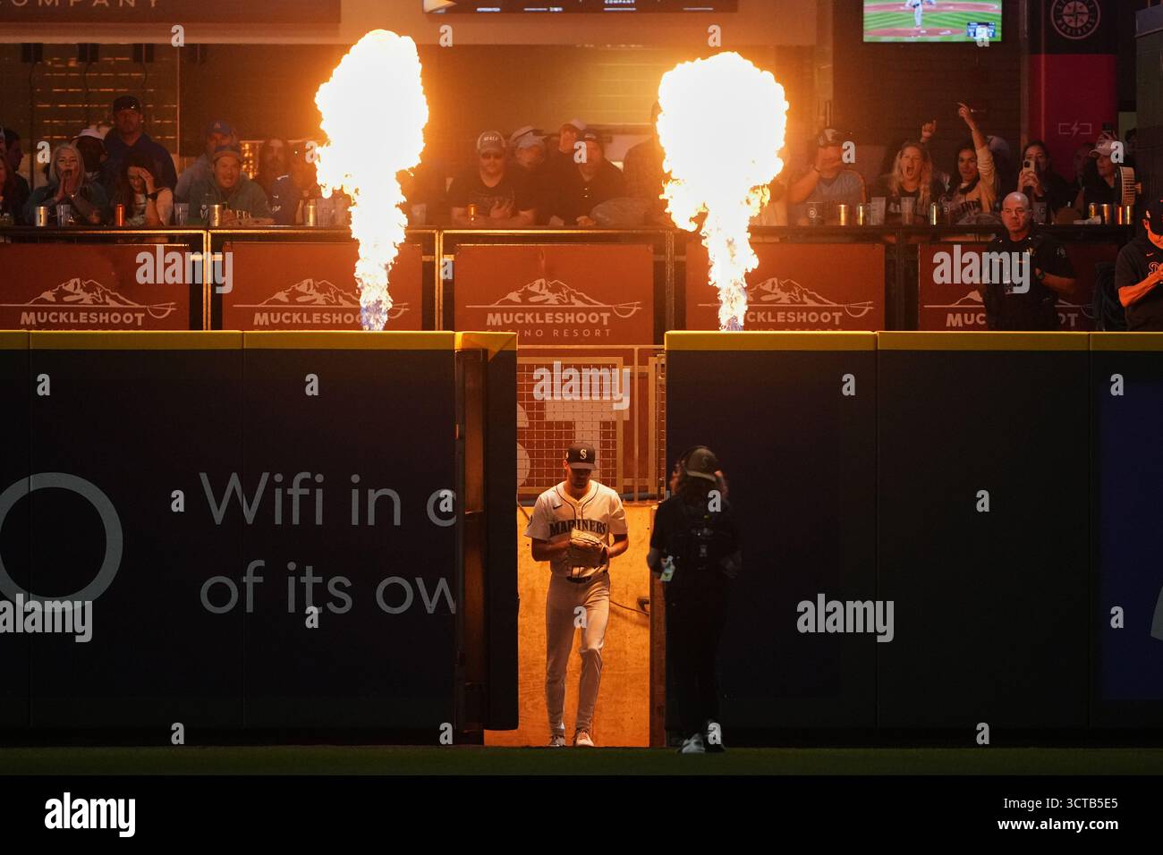 Seattle Mariners relief pitcher Matt Brash walks onto the field during ...