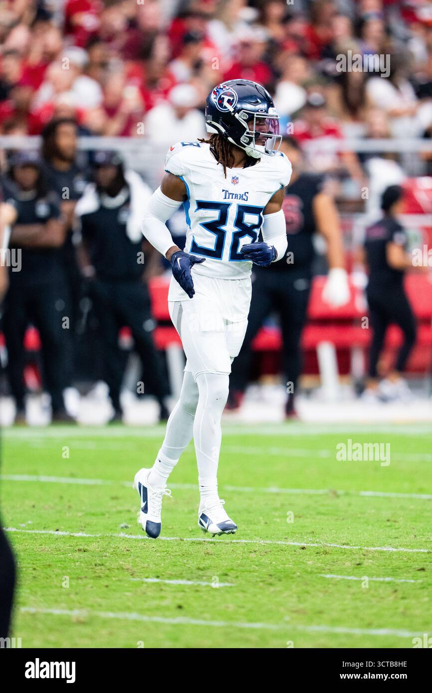 Tennessee Titans cornerback L'Jarius Sneed (38) runs on to the field in ...