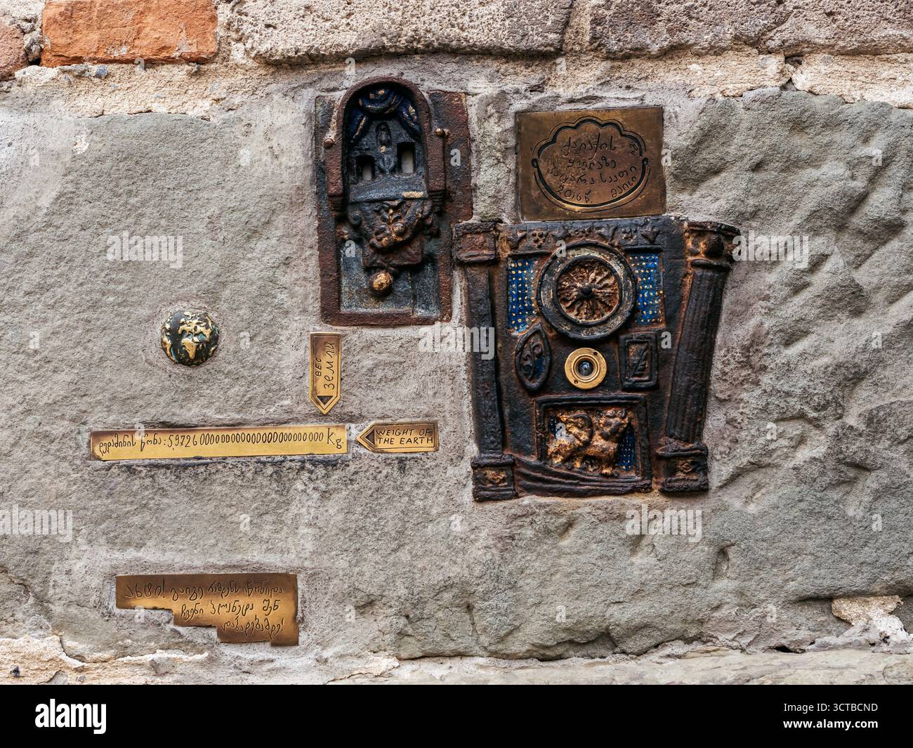 Featuring unique engravings hi-res stock photography and images - Alamy