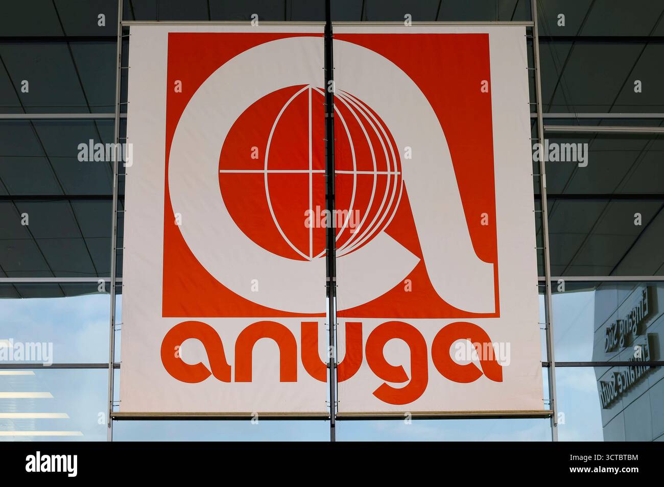 Anuga-Logo bei der internationalen Leitmesse für Lebensmittel und Getränke Anuga 2025 in der ...