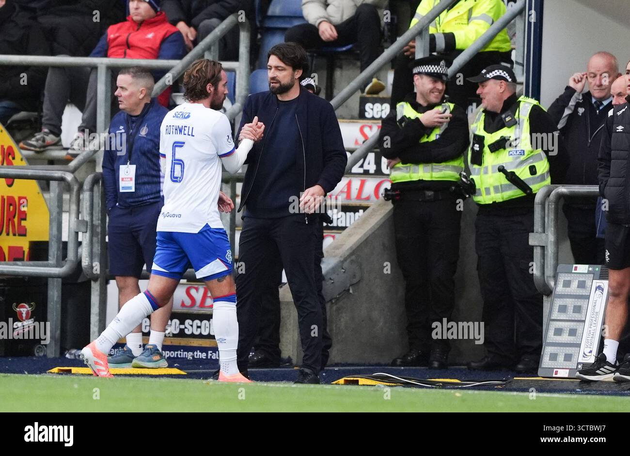 Rangers manager Russell Martin with Joe Rothwell during the William ...