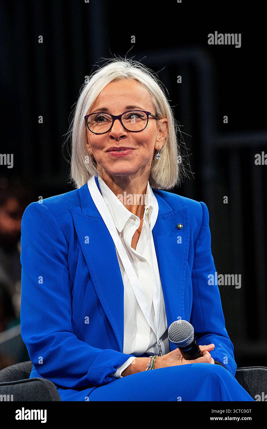 Lucia aleotti hi-res stock photography and images - Alamy