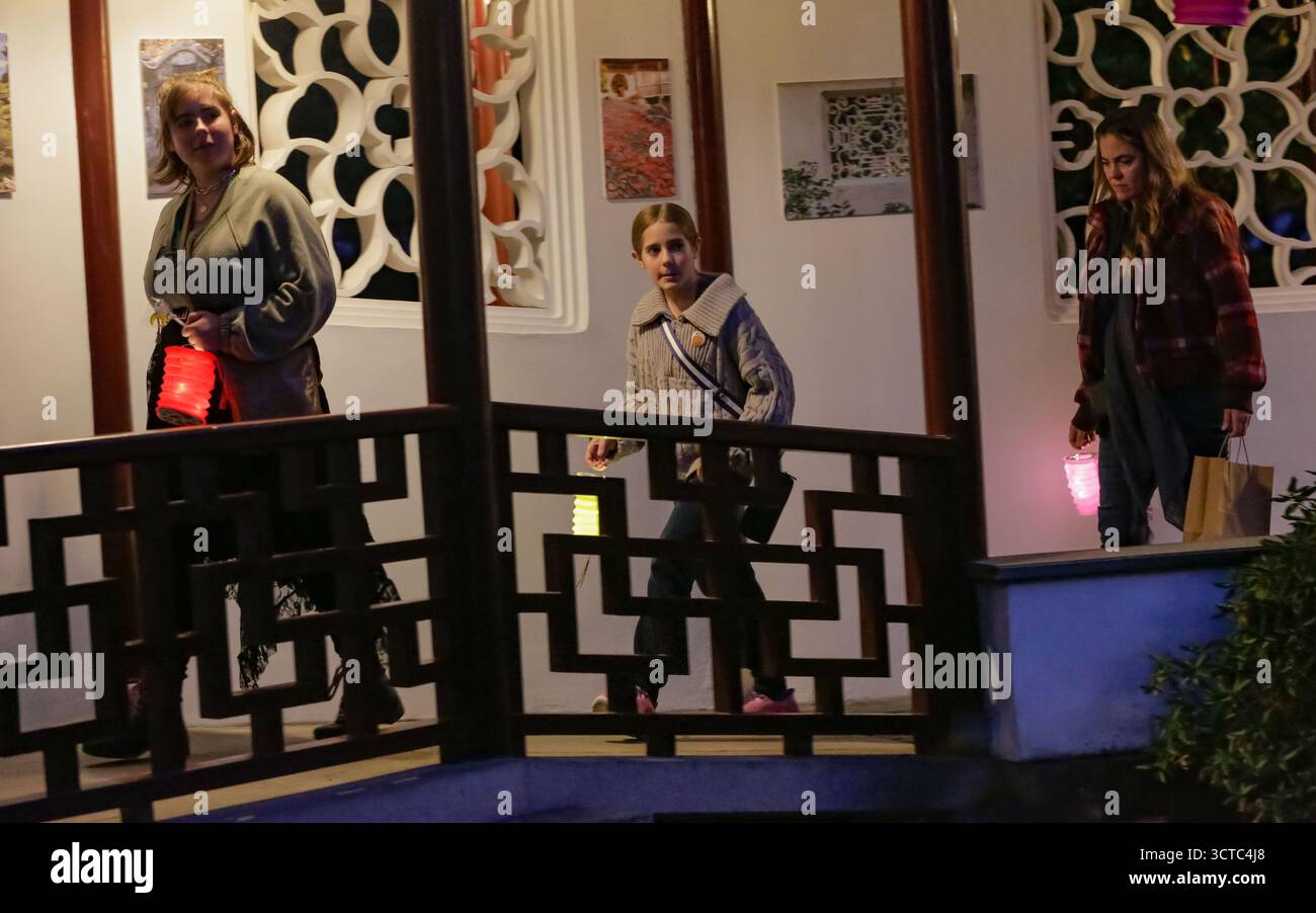 Chinese people carry lanterns hi-res stock photography and images - Alamy