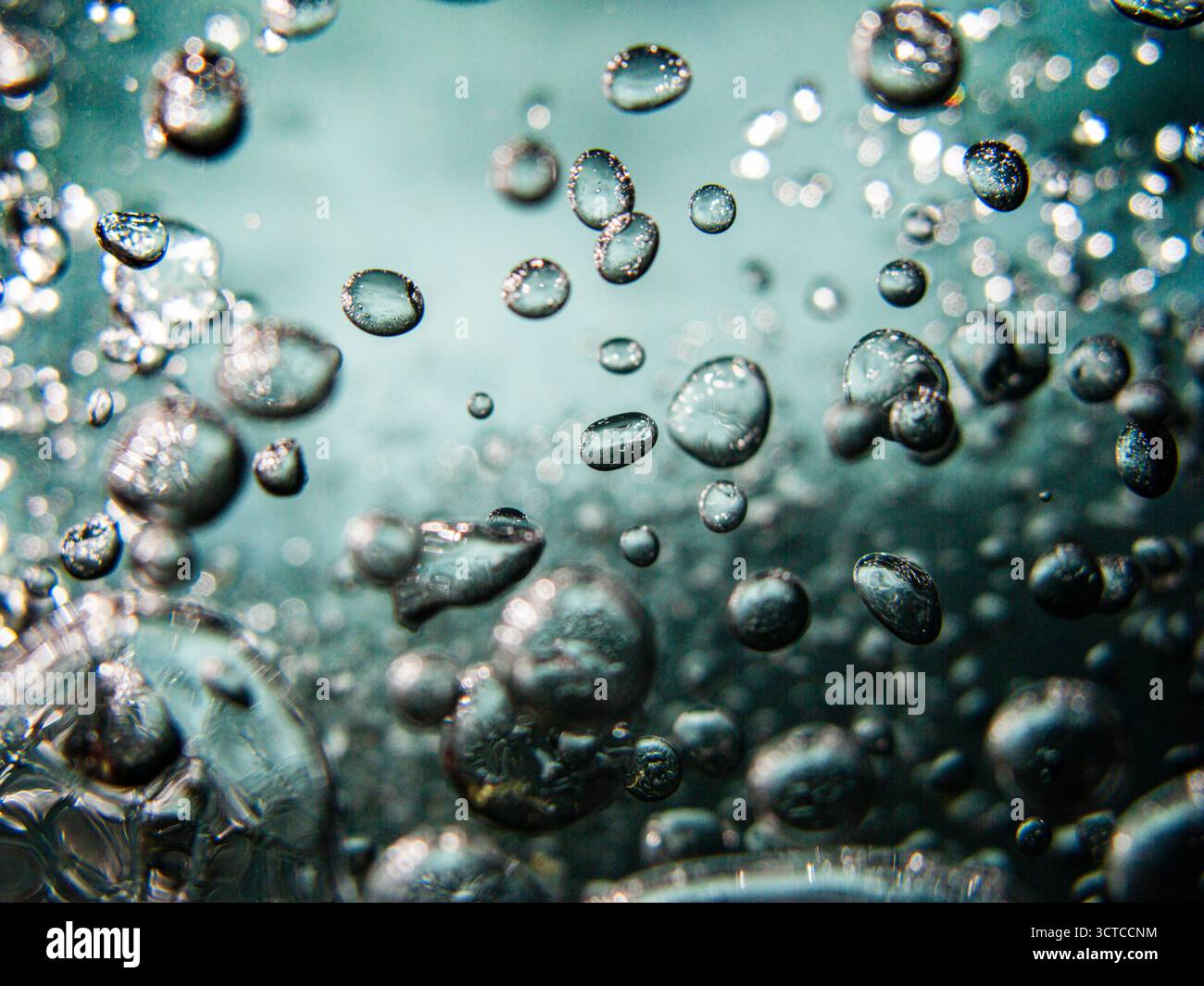 Bubbles chlorine hi-res stock photography and images - Alamy