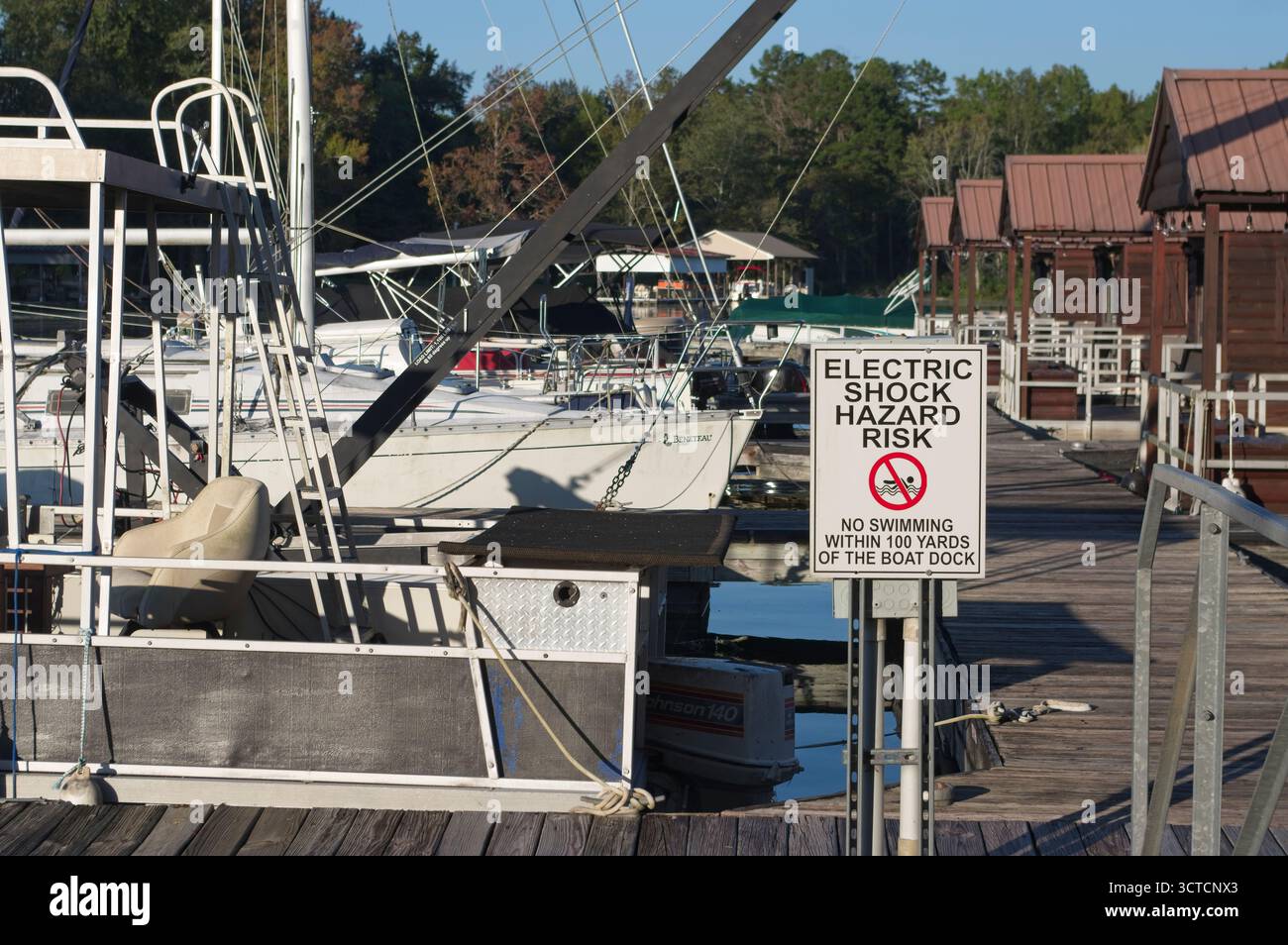 Warning sign for boats hi-res stock photography and images - Alamy