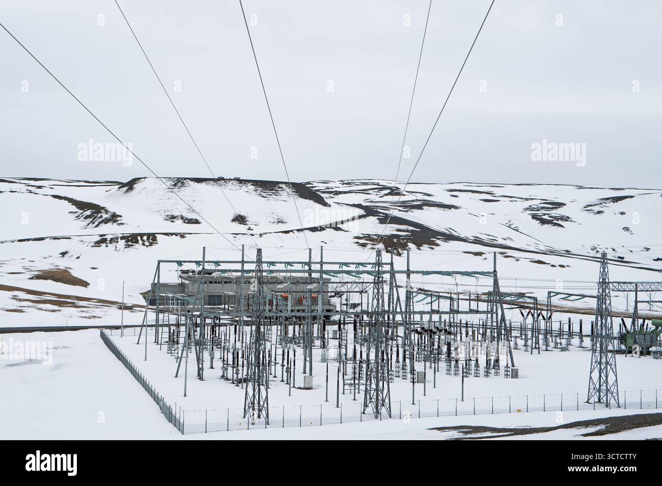 Sigalda hydroelectric station on the Tungnaá—150 MW plant with Krókslón ...