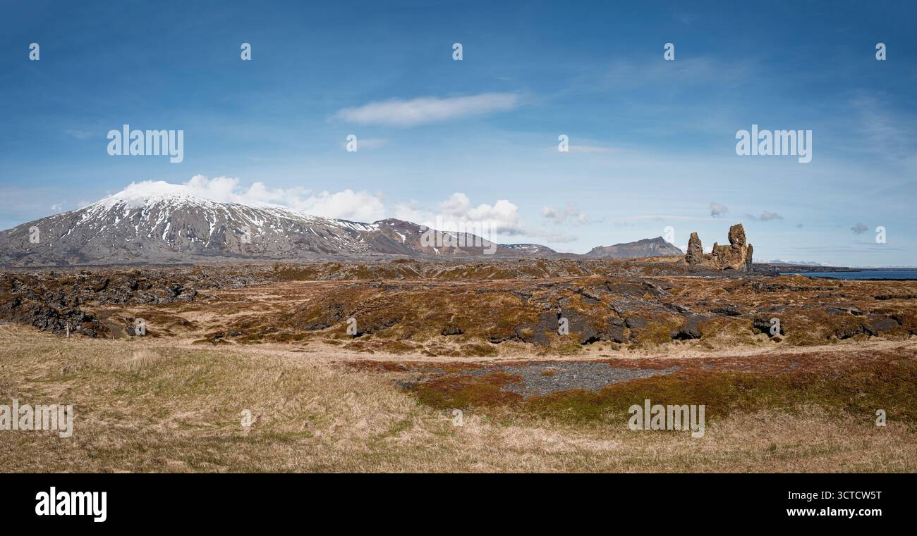 Lóndrangar sea stacks, Snæfellsjökull National Park, basalt volcanic ...