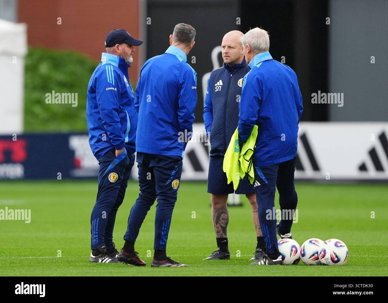 (left to right) Scotland manager Steve Clarke, set piece coach Andrew ...