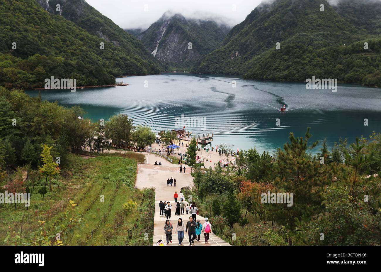 Beijing, China's Gansu Province. 6th Oct, 2025. Tourists visit the ...