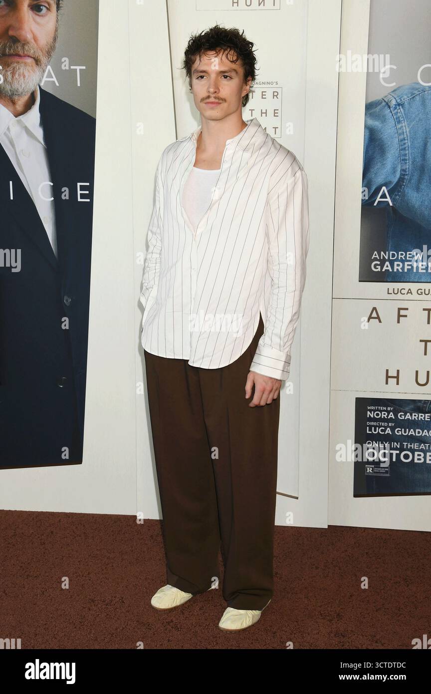 Nicholas Alexander Chavez beim Special Screening des Kinofilms 'After ...