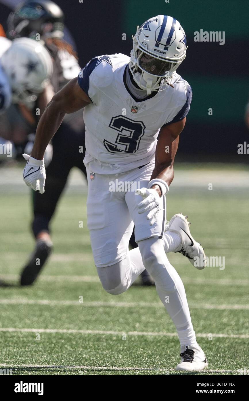 Dallas Cowboys' George Pickens runs a route during an NFL football game ...