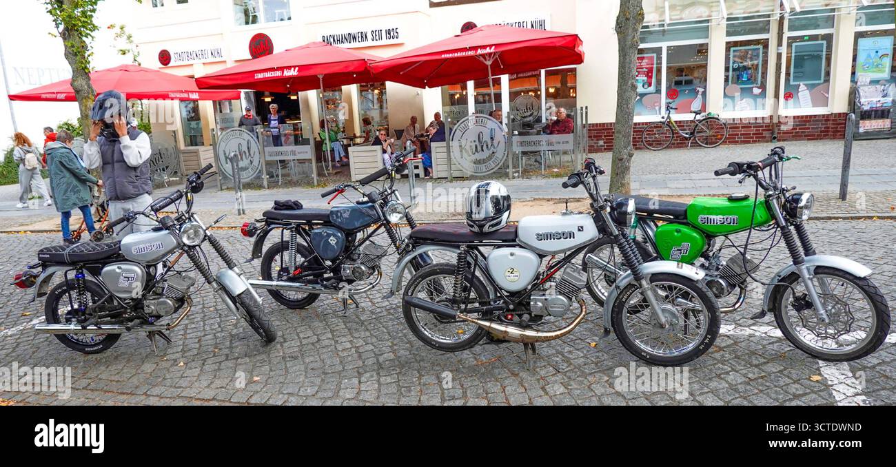 Simson Motorräder aus ehem. DDR hier gesehen am 20.09.2025 in ...