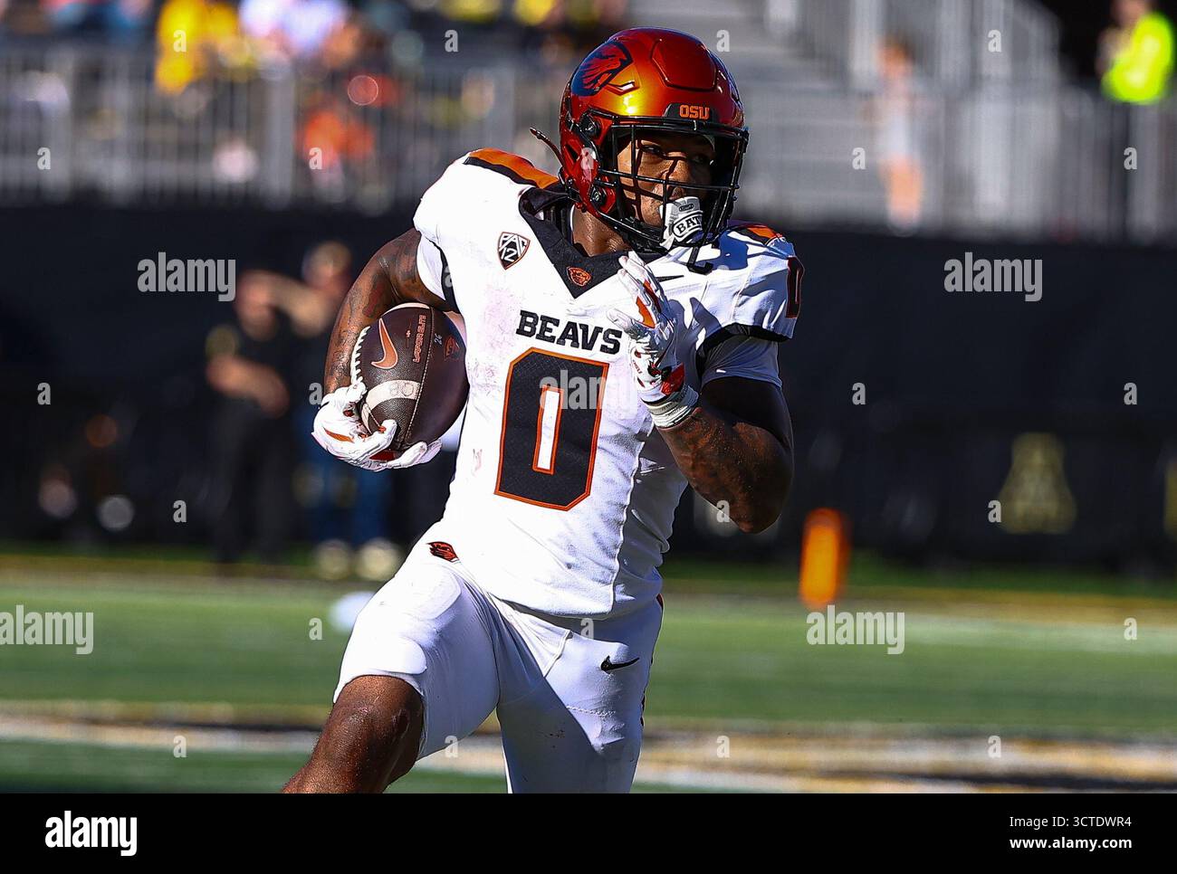 October 4, 2025: Oregon State running back Anthony Hankerson (0) runs ...