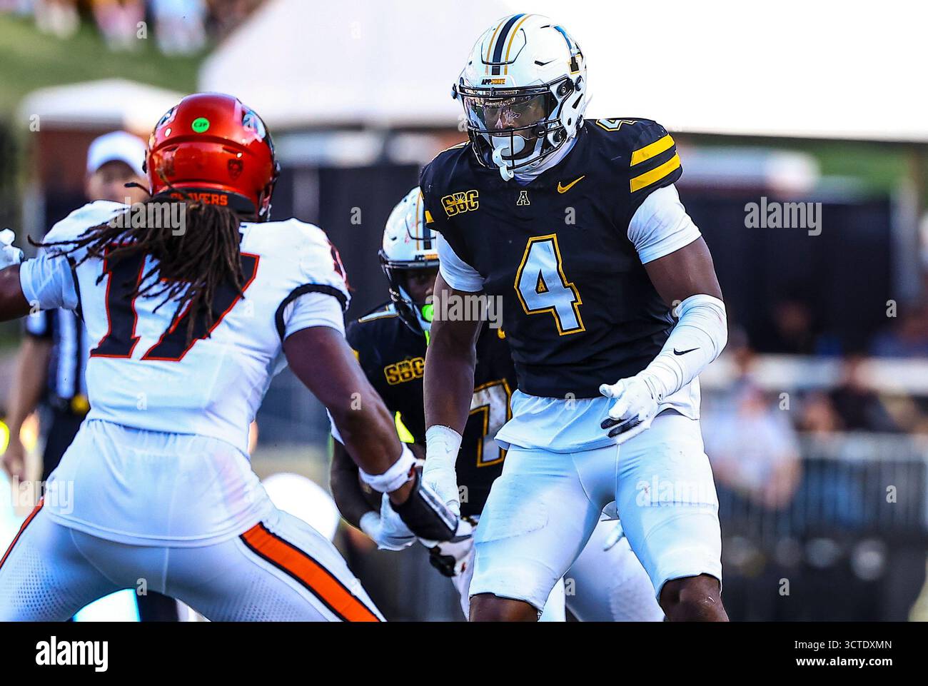 Skyler thomas hi-res stock photography and images - Alamy