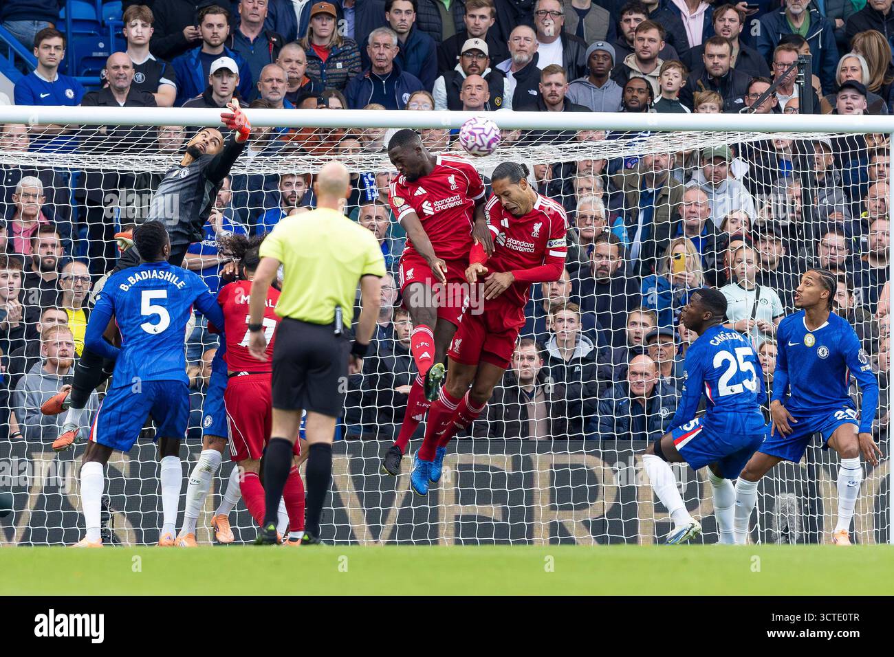 4th October 2025; Stamford Bridge, Chelsea, London, England: Premier ...