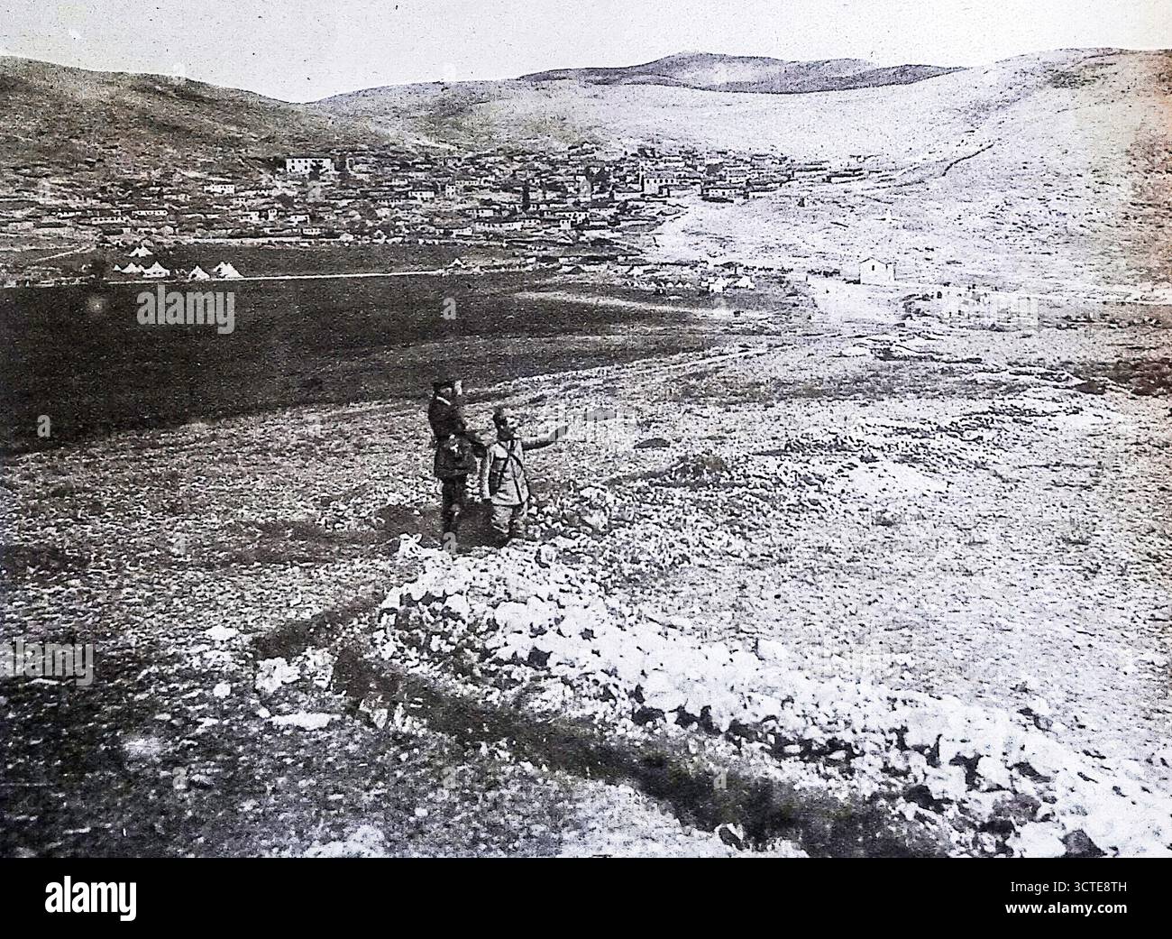 Home front morale hi-res stock photography and images - Alamy