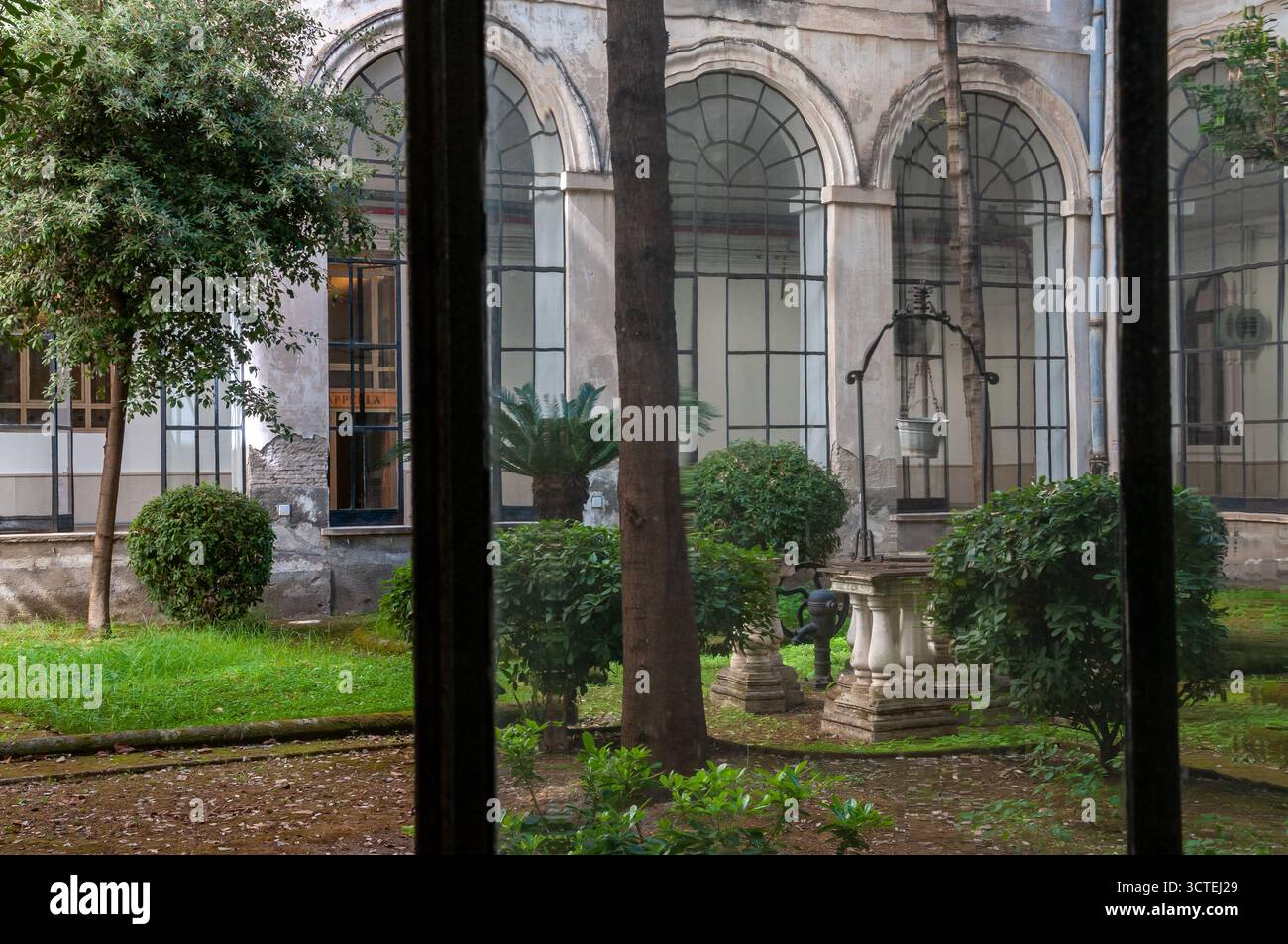 Regia scuola industriale paolo colosimo hi-res stock photography and ...
