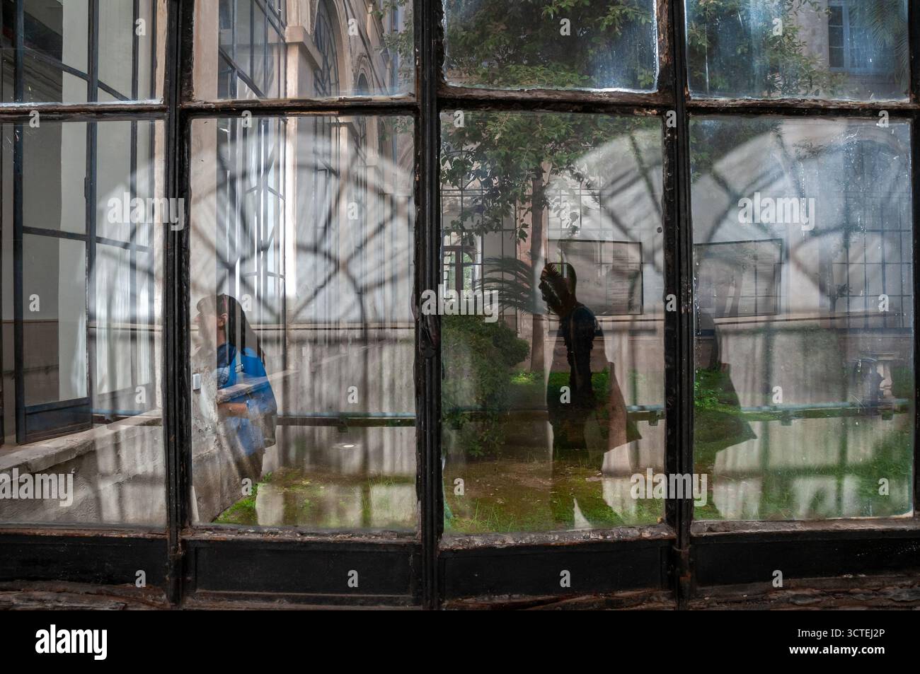 Regia scuola industriale paolo colosimo hi-res stock photography and ...