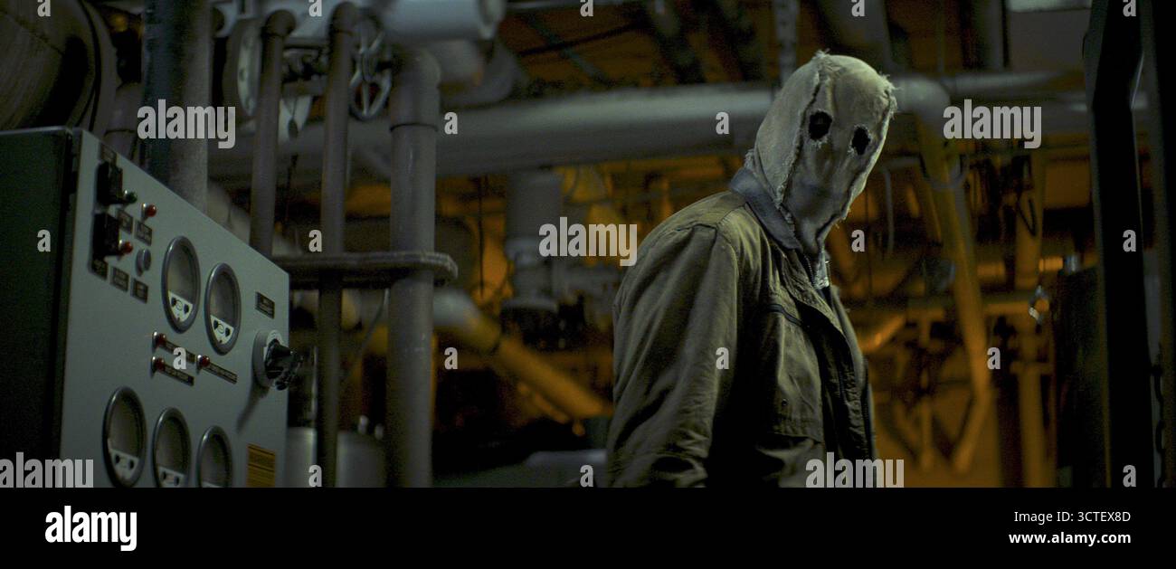 Madelaine petsch hi-res stock photography and images - Alamy