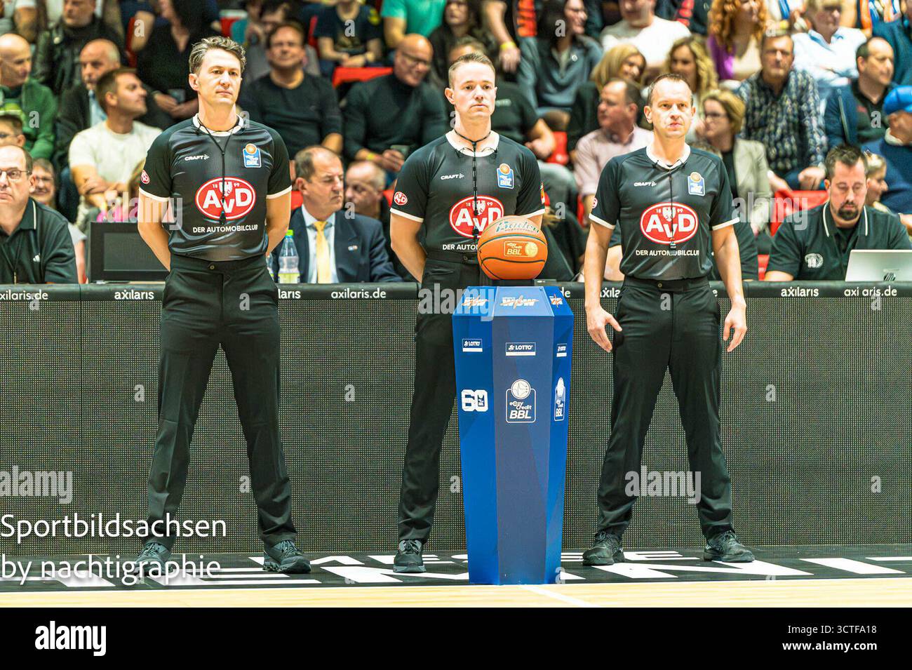 Chemnitz, Deutschland 03. Oktober 2025: 1.BBL - 2025/2026 - Niners Chemnitz vs. Veola Towers ...