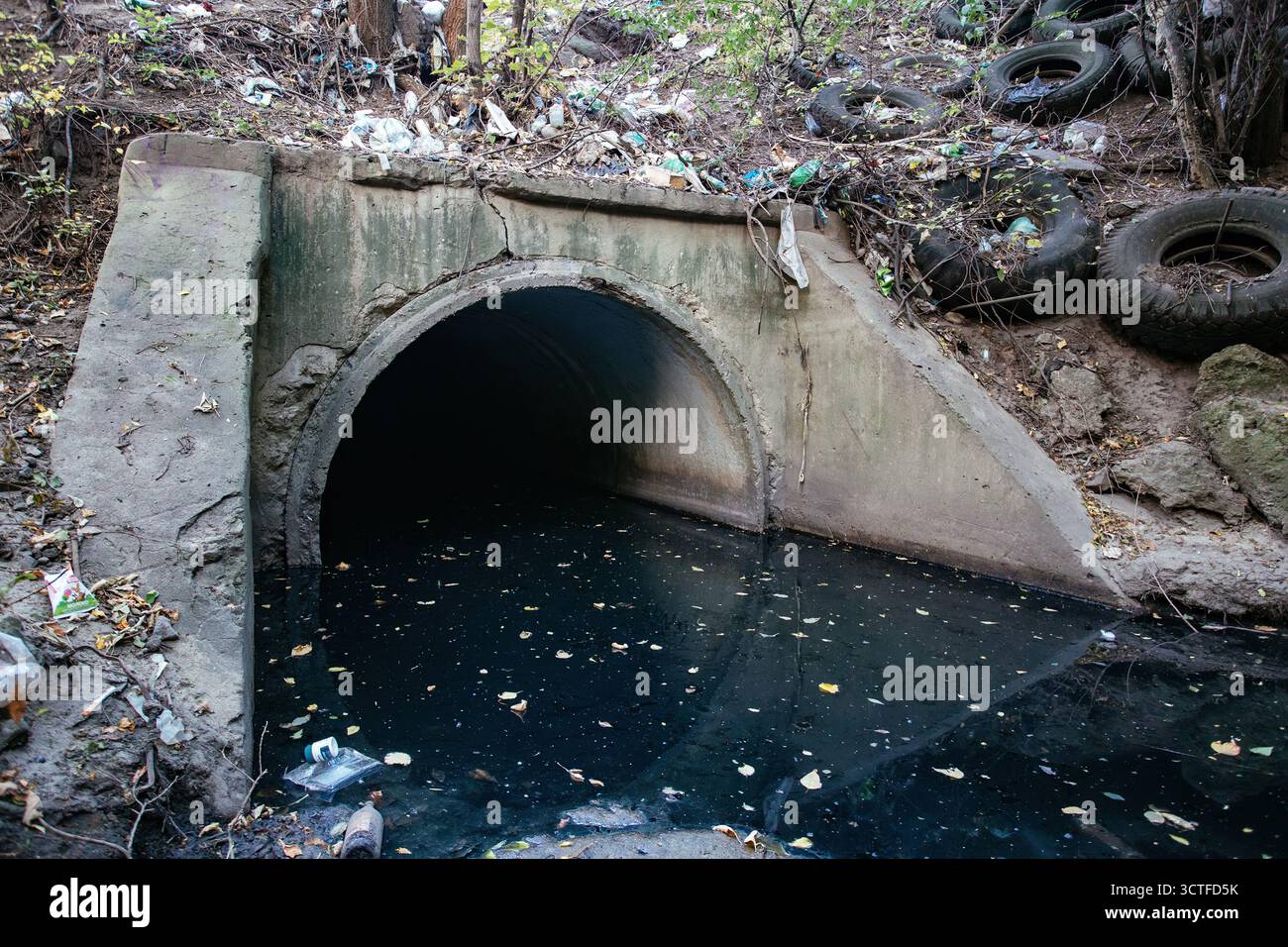 Deep tunnel sewage system hi-res stock photography and images - Alamy