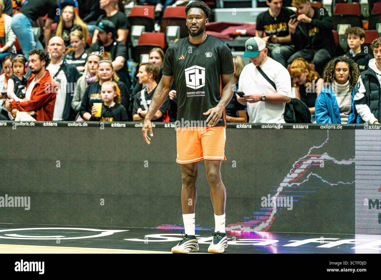 Chemnitz, Deutschland 03. Oktober 2025: 1.BBL - 2025/2026 - Niners Chemnitz vs. Veola Towers ...