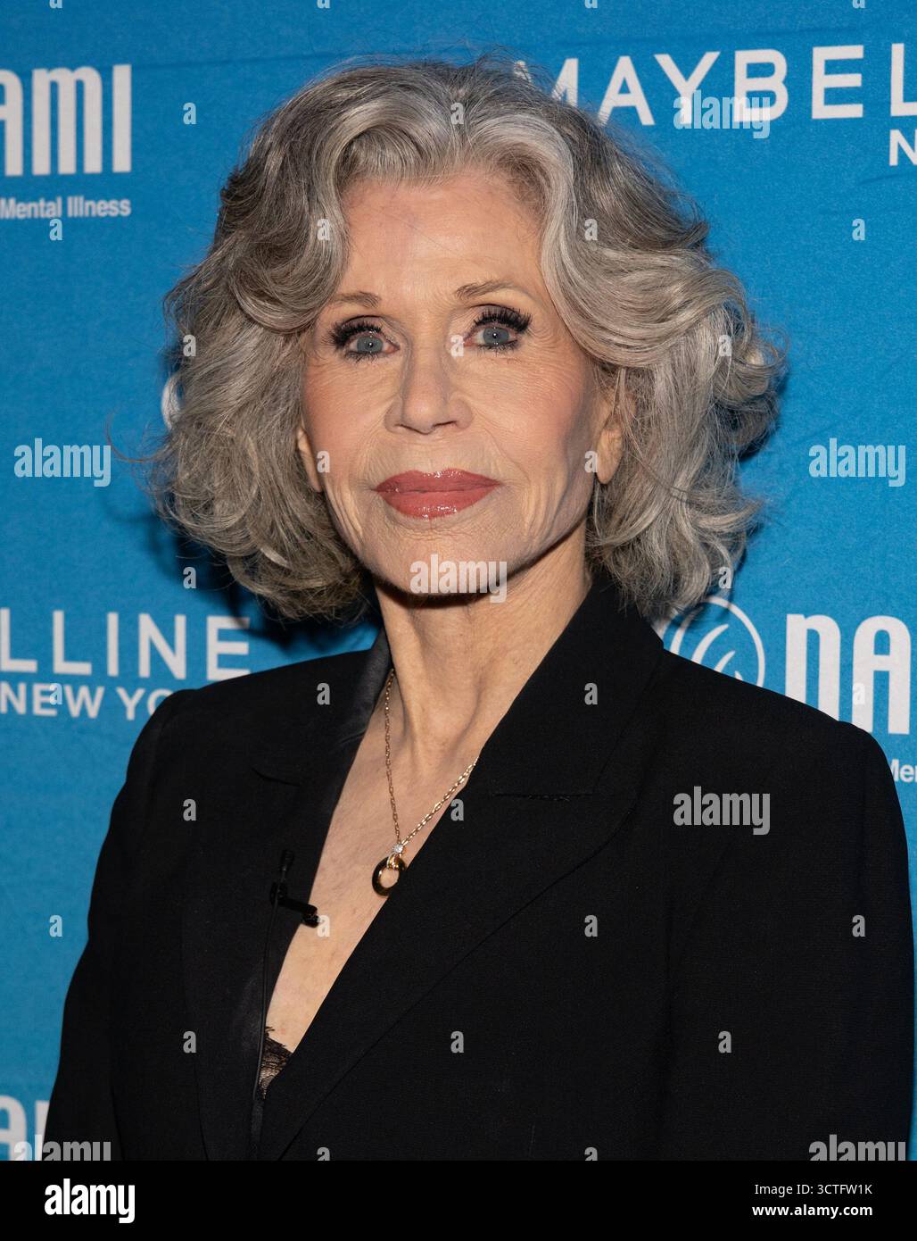 Jane Fonda attends "This is Crazy!" special performance to benefit The ...