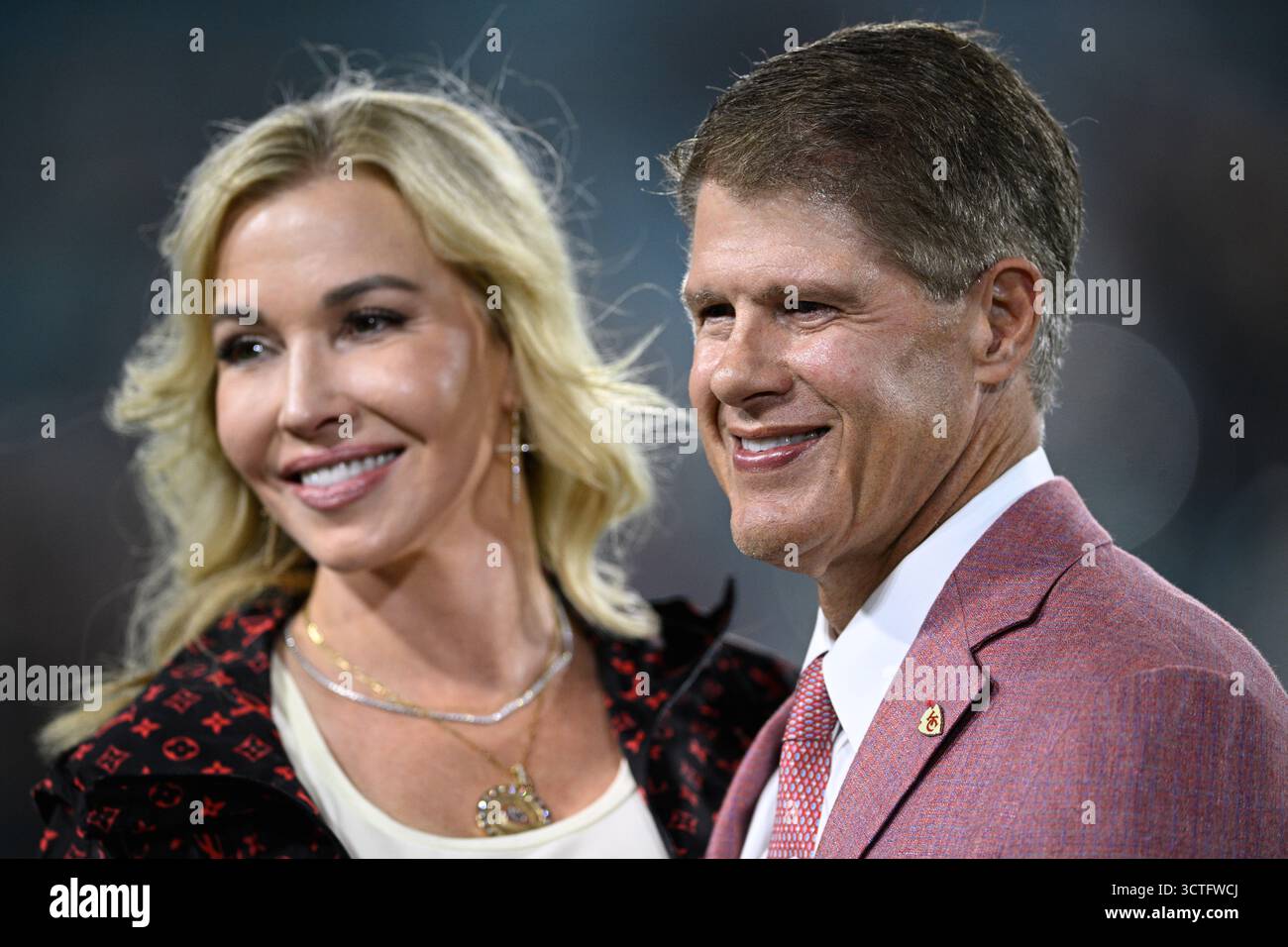 Kansas City Chiefs owner Clark Hunt and his wife Tavia watch warmups ...