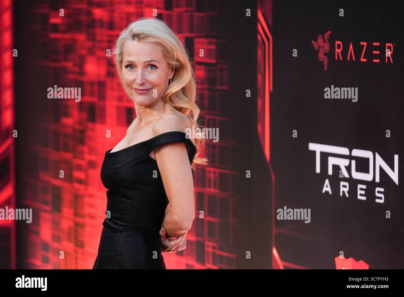 Gillian Anderson arrives at the premiere of "Tron: Ares" on Monday, Oct ...