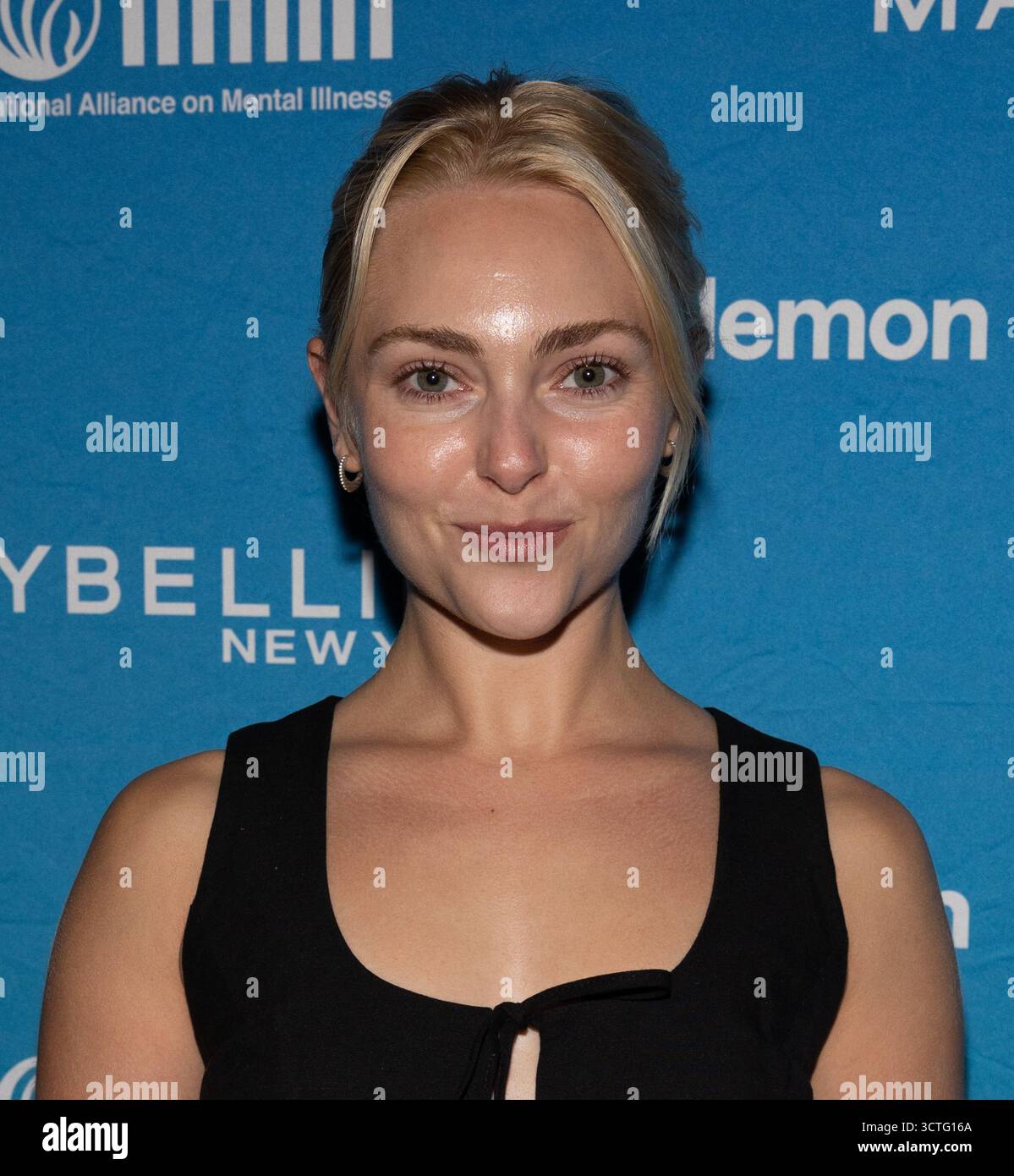 AnnaSophia Robb attends "This is Crazy!" special performance to benefit The National Alliance On ...