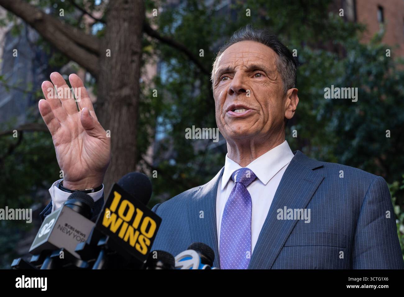 New York, NY, October 6, 205: Independent Mayoral candidate Andrew ...