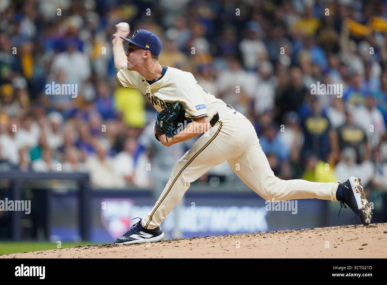 Milwaukee Brewers relief pitcher Jacob Misiorowski (32) delivers during ...