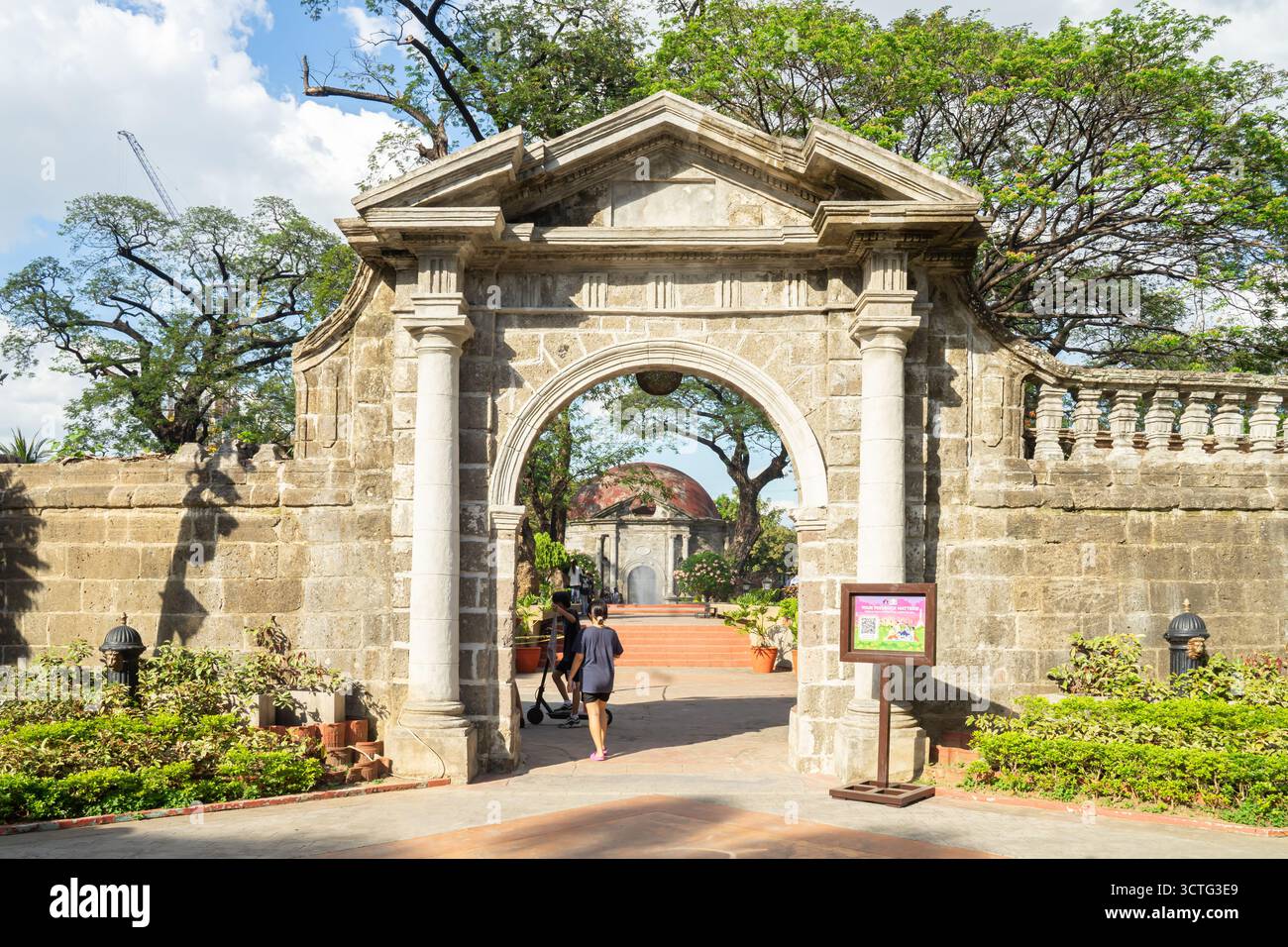 the main gate of Paco Park in Manila, Philippines Stock Photo - Alamy