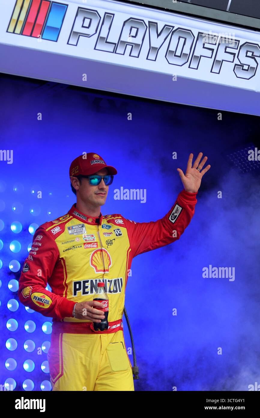 CHARLOTTE, NC - OCTOBER 05: Joey Logano (#22 Team Penske Shell Pennzoil ...
