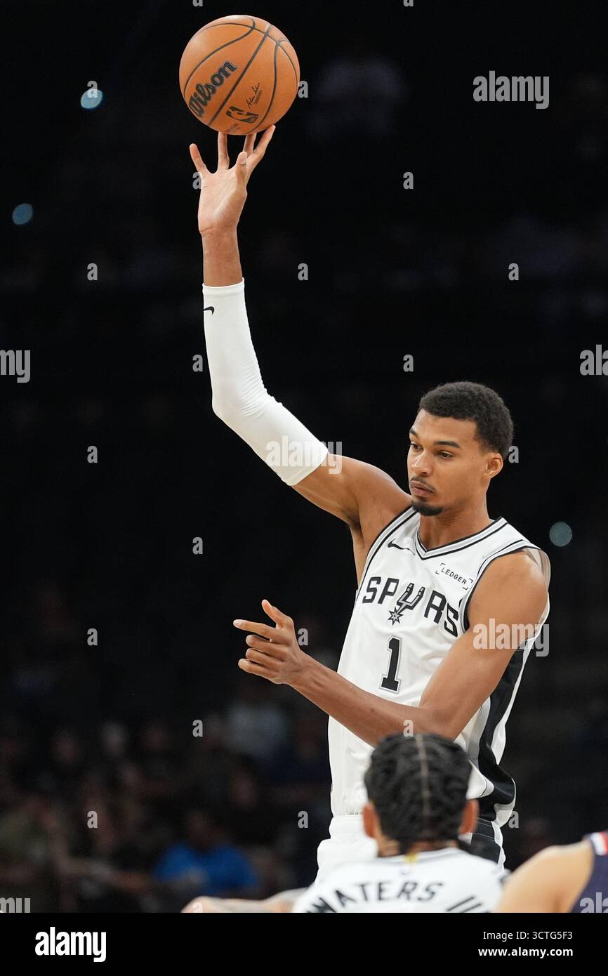 San Antonio Spurs forward/center Victor Wembanyama (1) tips the ball ...