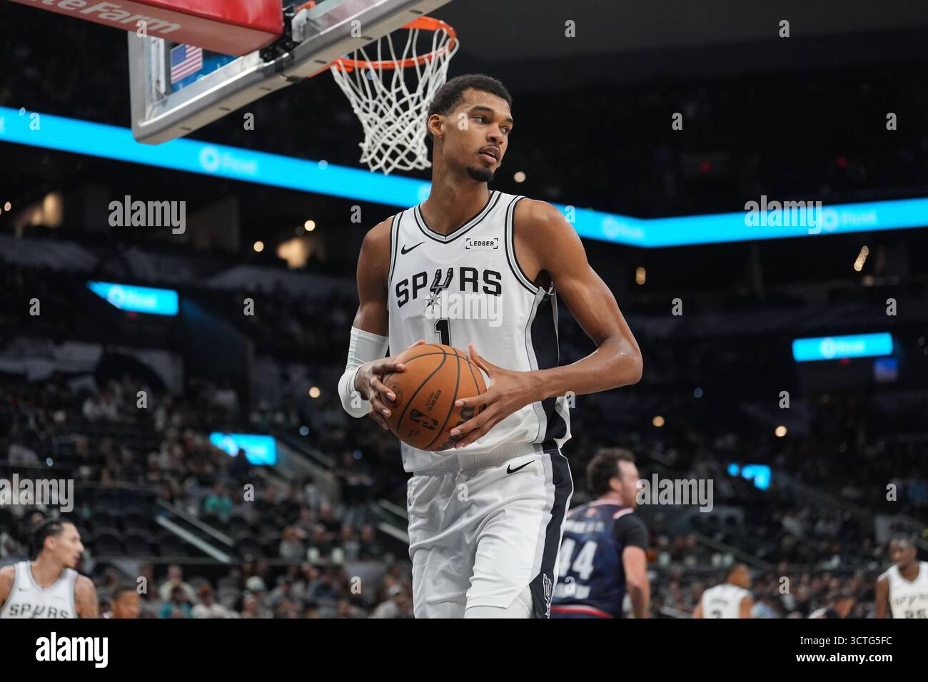 San Antonio Spurs forward/center Victor Wembanyama (1) during the first ...