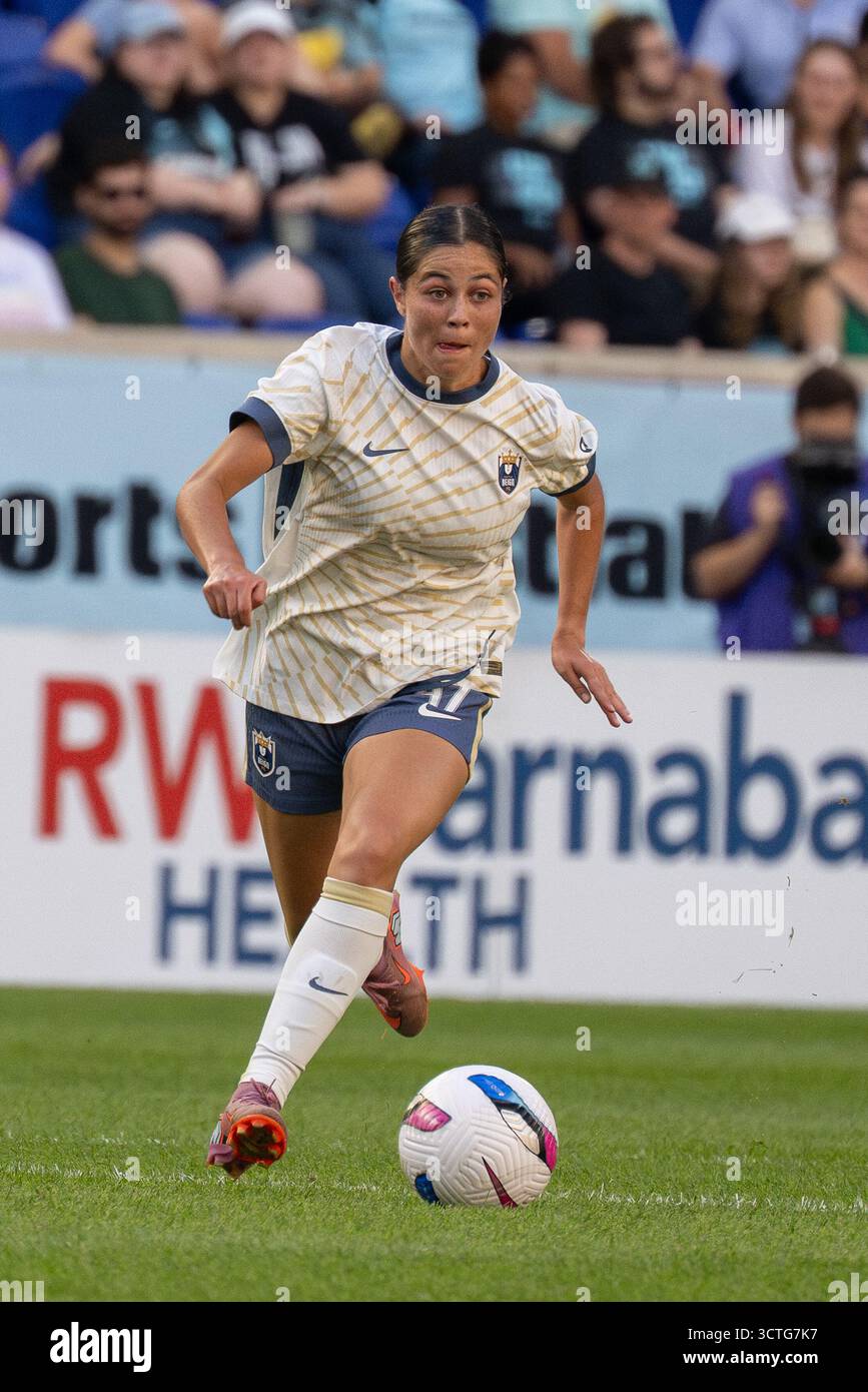 Harrison, United States. 05th Oct, 2025. Emeri Adames (47) of Seattle ...