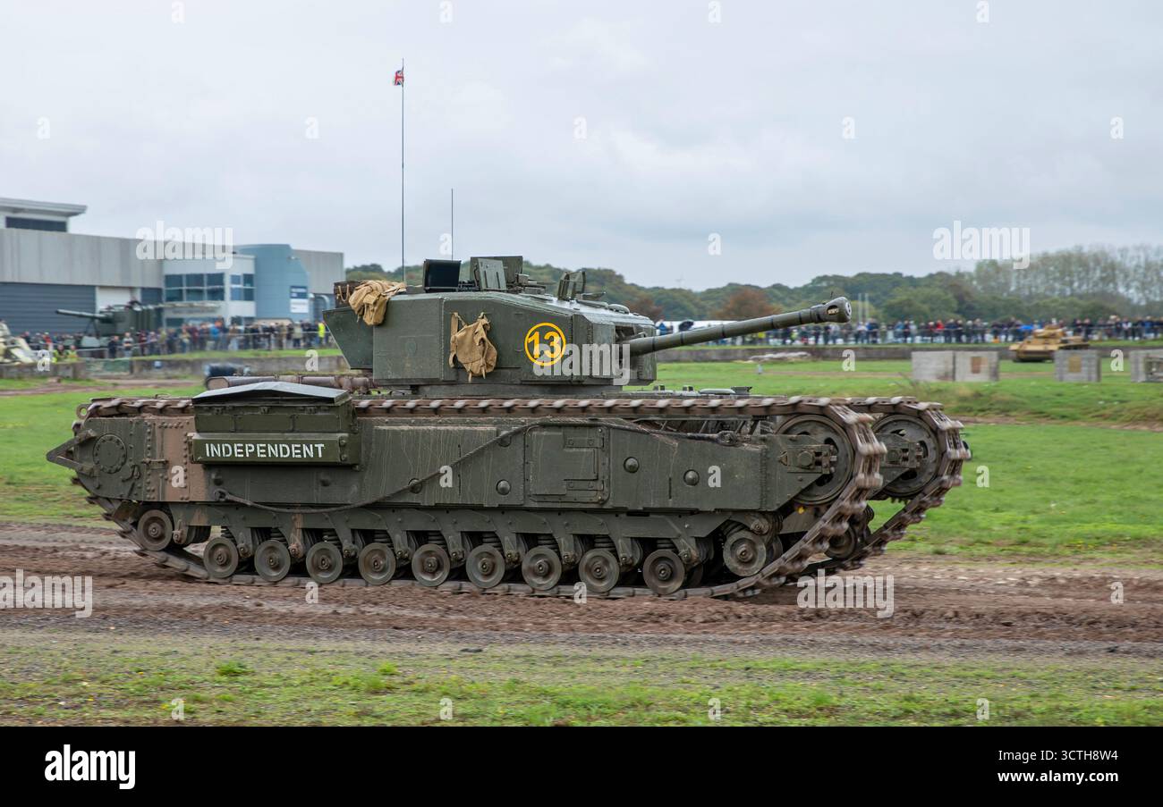 Ww2 british tank hi-res stock photography and images - Alamy