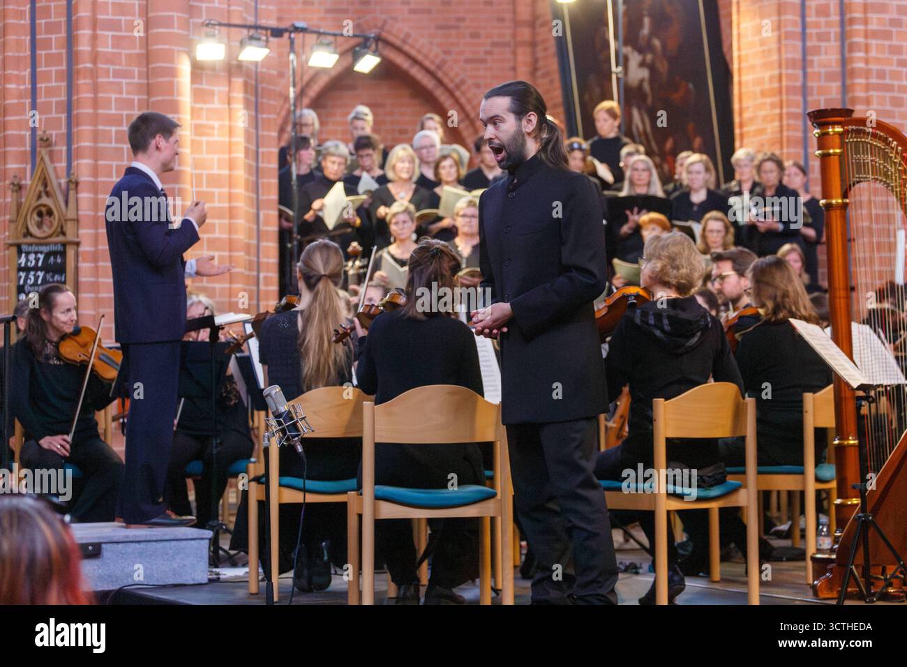 Georg Streuber-Chraniuk Bass Brahms Konzert Marienkirche Pasewalk ...