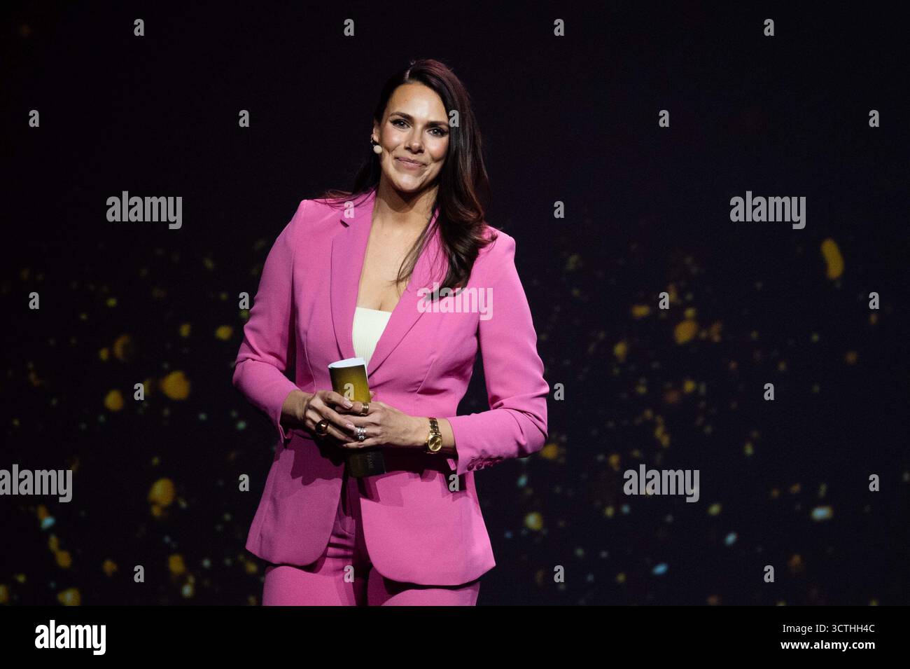 Moderator Esther SEDLACZEK HALL OF FAME awards ceremony 2025 on October ...