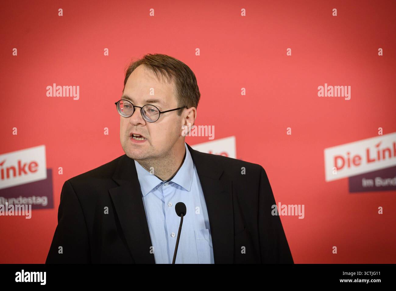 Berlin, Pressekonferenzen von Die Linke mit Sören Pellmann im Bundestag ...
