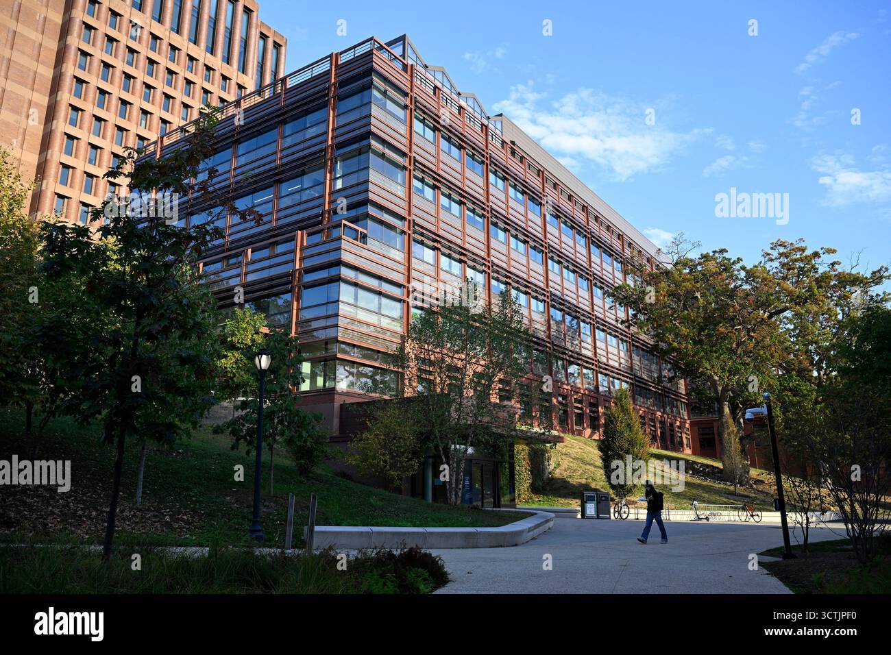 The Yale Science Building (YSB) at Yale University, Tuesday, Oct. 7 ...
