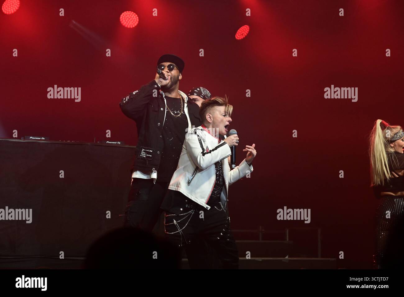 Franca Morgano und der Rapper Nitro von Magic Affair beim 26 ...